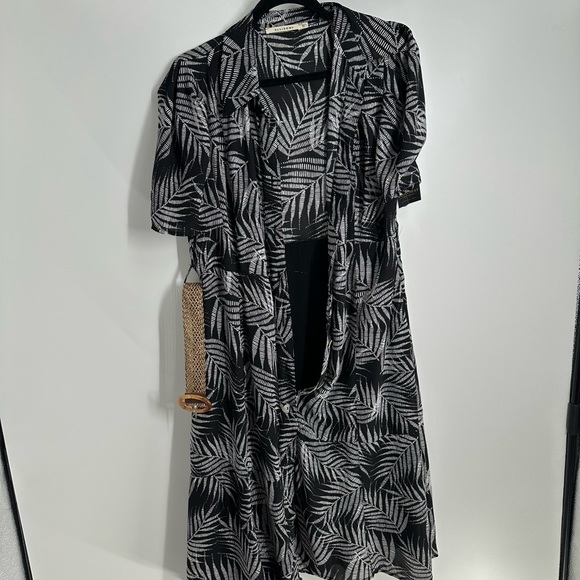 Ellison | Dresses | Ellison Button Down Belted Black And White Leaf ...